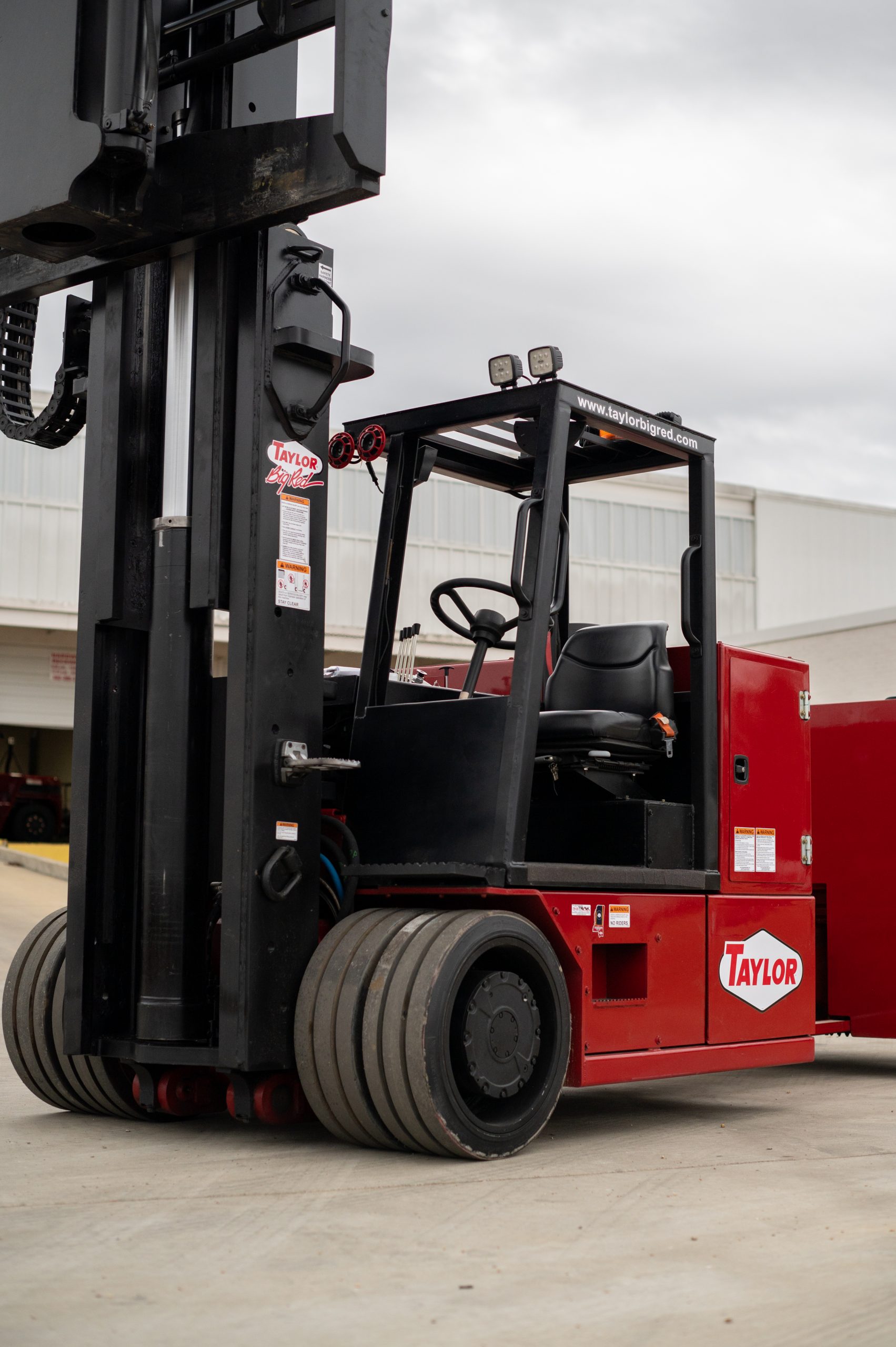 TMW Announces the XE-4060 Extendable Counterweight Rigger - Taylor ...